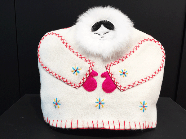Inuit Tea Cozy - White - Made In Canada Gifts